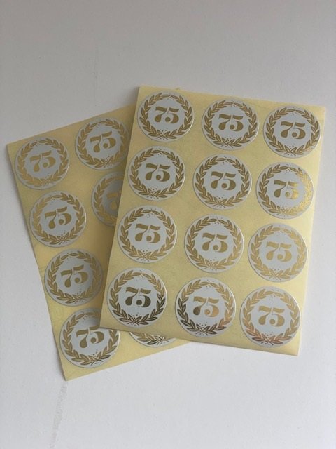 Oblater 75 år - Sange og oblater - partyallround.dk